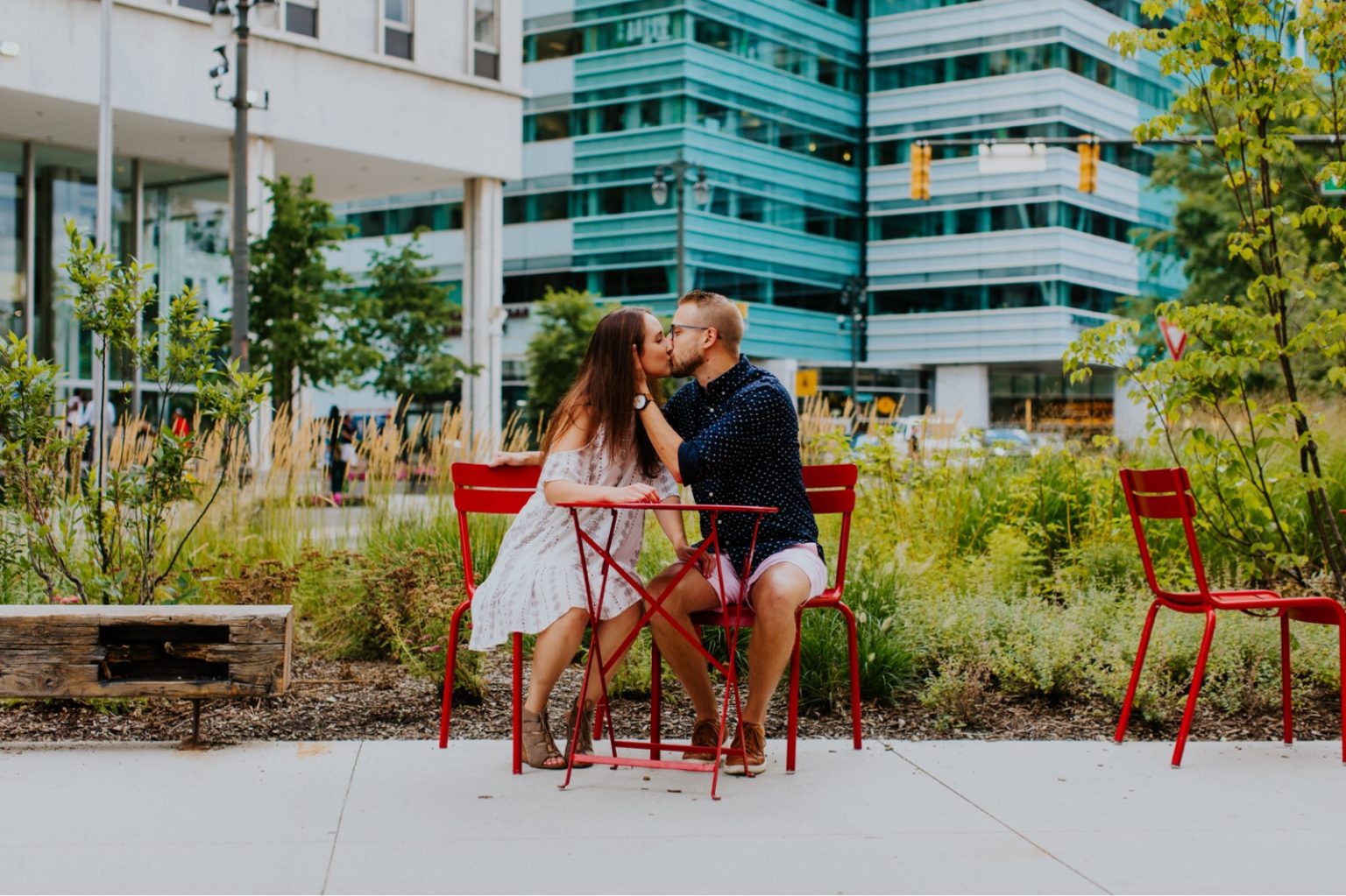 Downtown Detroit Engagement Photos by Hanna Walkowaik Photography