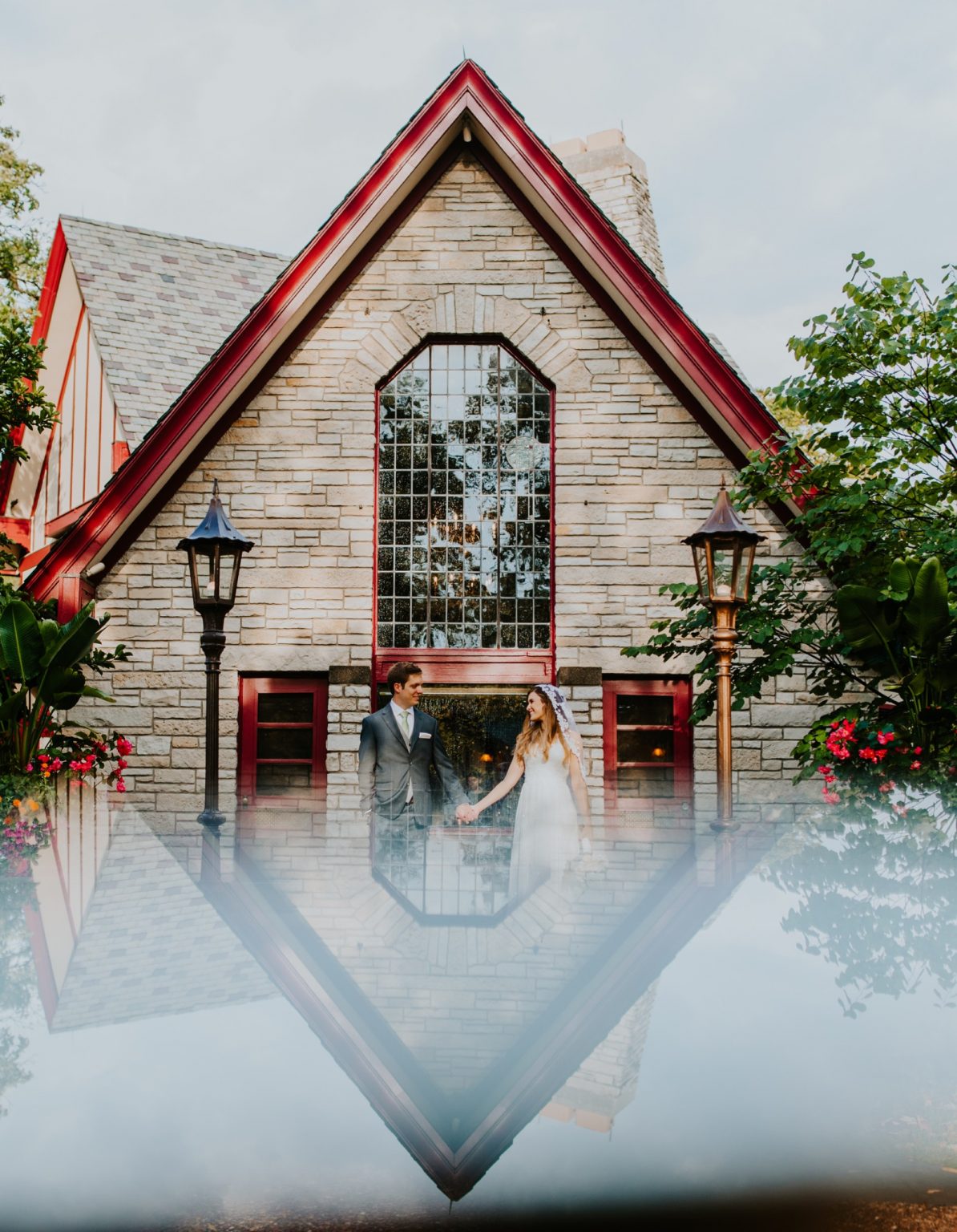 Chicago Redfield Estate Wedding Photos Hanna Walkowaik Photography