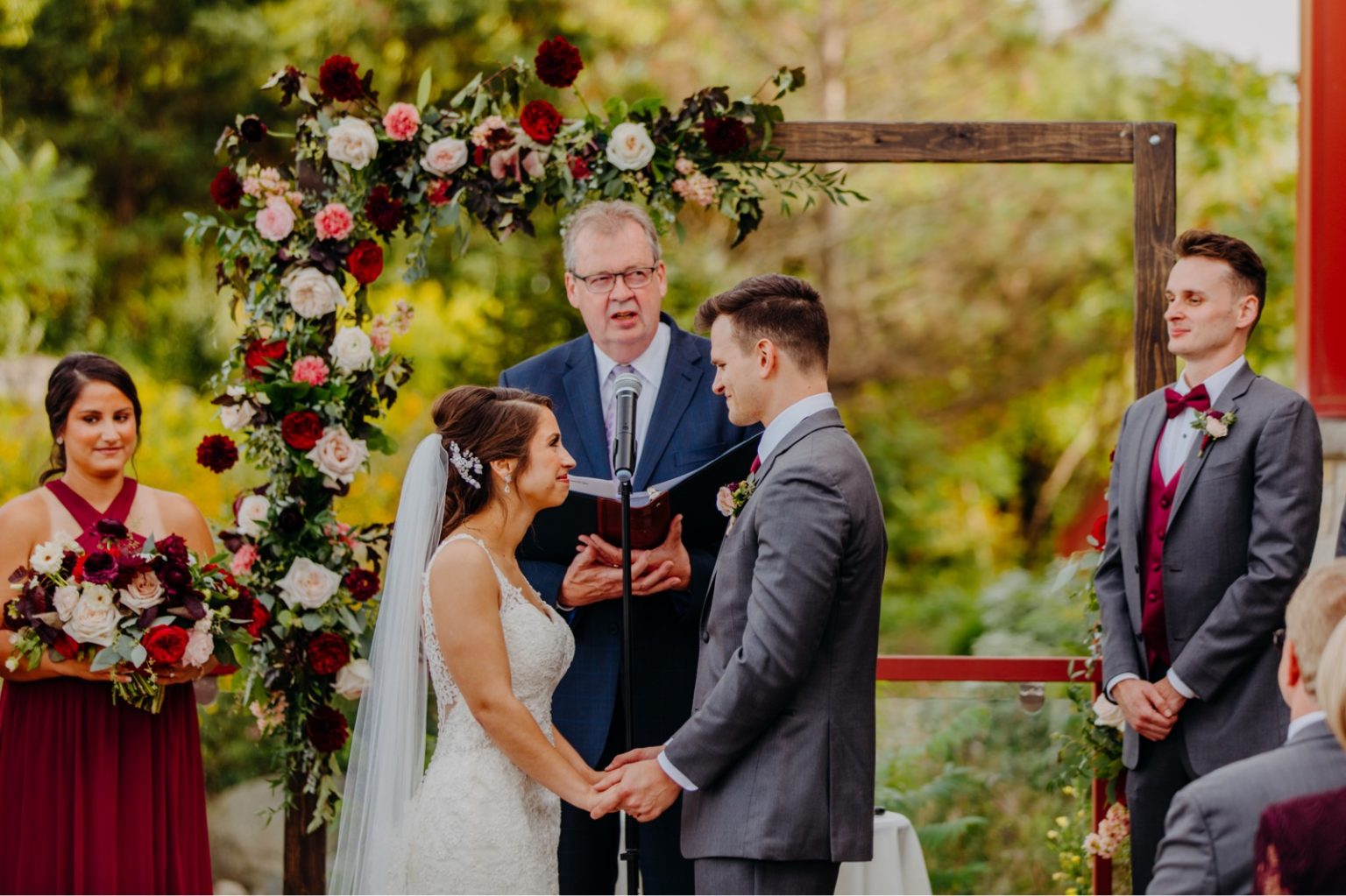Chicago Wild Onion Brewery Wedding by Hanna Walkowaik Photography